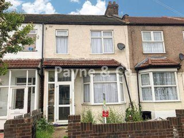 3 Bedrooms Terraced house for sale in Saxon Road, Ilford IG1