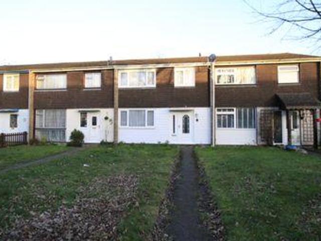 3 Bedrooms Terraced house for sale in Sedgmoor, Farnborough GU14