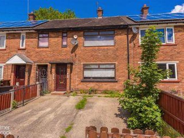 3 Bedrooms Terraced house for sale in Somerset Avenue, Tyldesley, Manchester M29