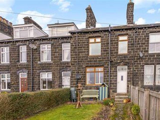 3 Bedrooms Terraced house for sale in South View Terrace, Yeadon, Leeds LS19