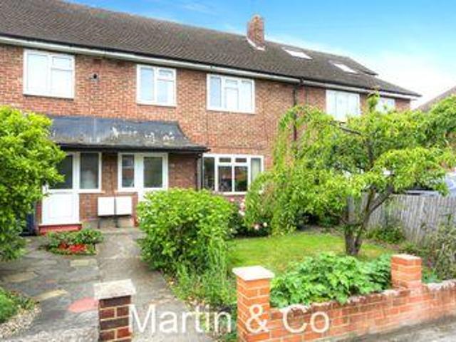 3 Bedrooms Terraced house for sale in Tudor Drive, Morden SM4
