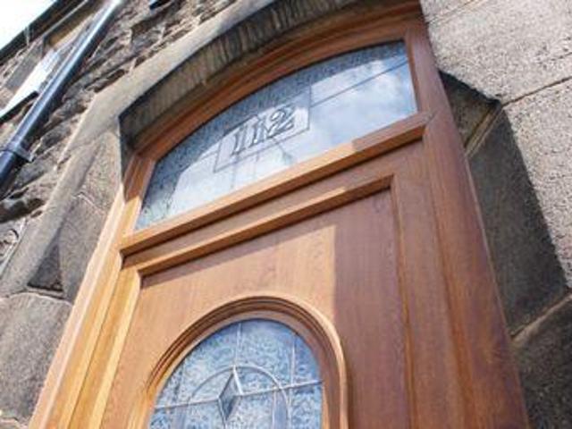 3 Bedrooms Terraced house for sale in Turton Road, Bolton BL2