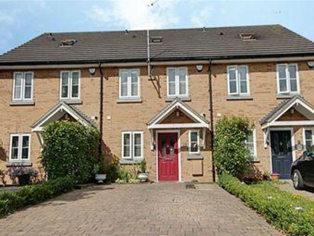 3 Bedrooms Terraced house for sale in The Orchards, Sawbridgeworth, Hertfordshire CM21