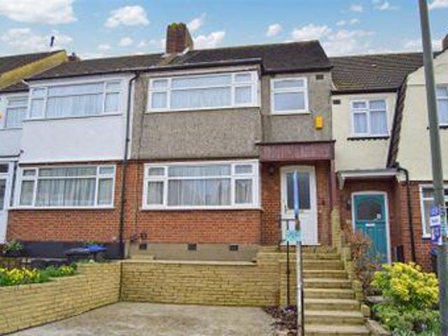 3 Bedrooms Terraced house for sale in Torrington Way, Morden SM4