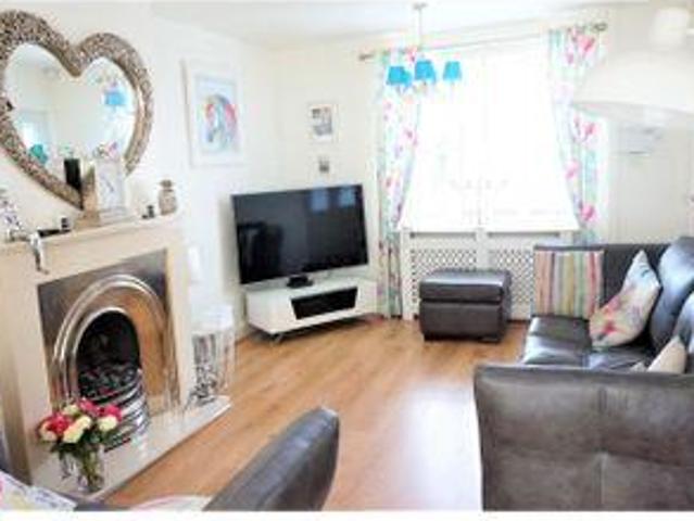 3 Bedrooms Terraced house for sale in Verona Drive, Manchester M40