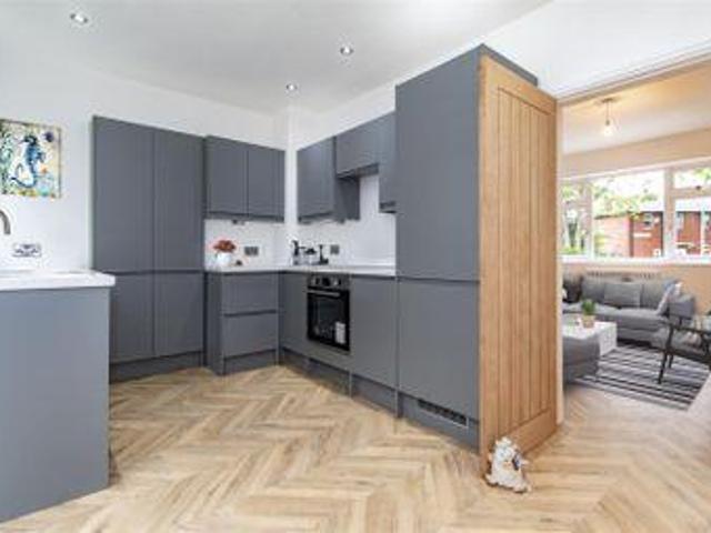 3 Bedrooms Terraced house for sale in Verdun Road, Eccles, Manchester M30