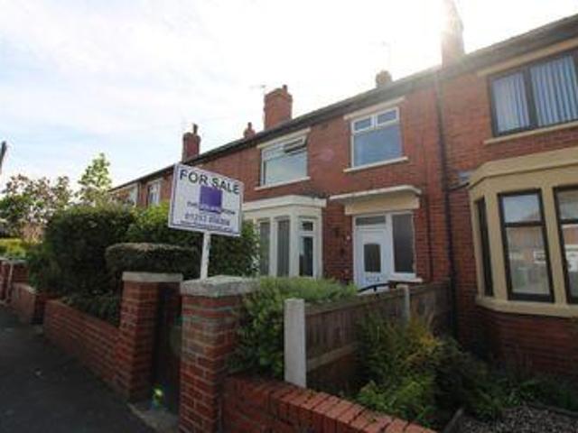 3 Bedrooms Terraced house for sale in Waring Drive, Thornton FY5