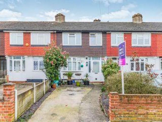 3 Bedrooms Terraced house for sale in Warren Drive South, Surbiton KT5