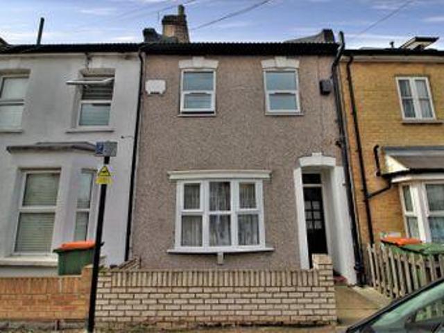 3 Bedrooms Terraced house for sale in Wellington Road, London E7