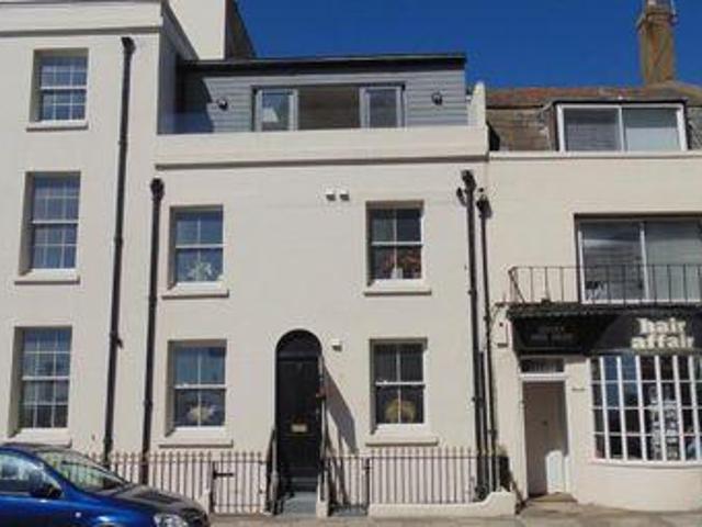 3 Bedrooms Terraced house for sale in West Buildings, Worthing, West Sussex, Na BN11
