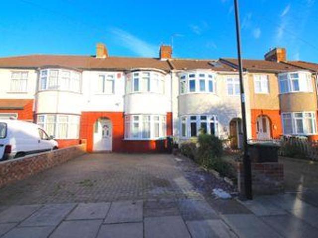 3 Bedrooms Terraced house for sale in Westmoor Road, Enfield EN3