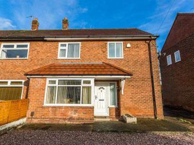 3 Bedrooms Terraced house for sale in 14 Sparkford Avenue, Manchester M23