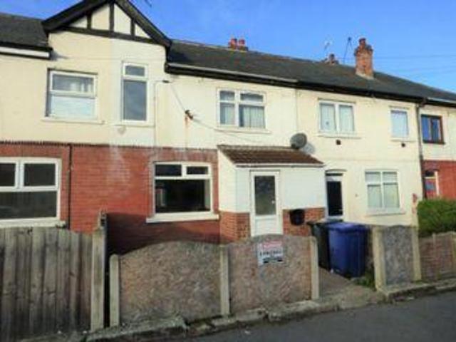 3 Bedrooms Terraced house for sale in 26 Kings Crescent, Edlington, Doncaster, South Yorkshire DN12