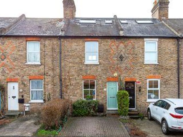 3 Bedrooms Terraced house for sale in 421 St Leonards Road, Windsor, Berkshire SL4