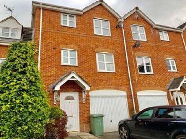 3 Bedrooms Town house for rent in Banksman Close, Nottingham NG3