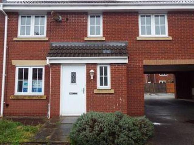 3 Bedrooms Town house for rent in Greystone Close, Bolton BL5