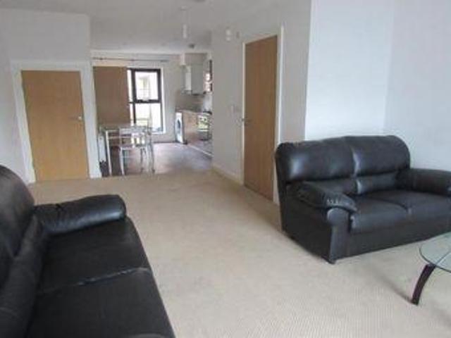 3 Bedrooms Town house for rent in Hollies Lane, Salford M5