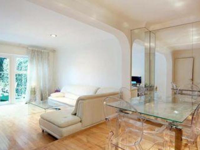3 Bedrooms Town house for rent in Sheridan Walk, London NW11