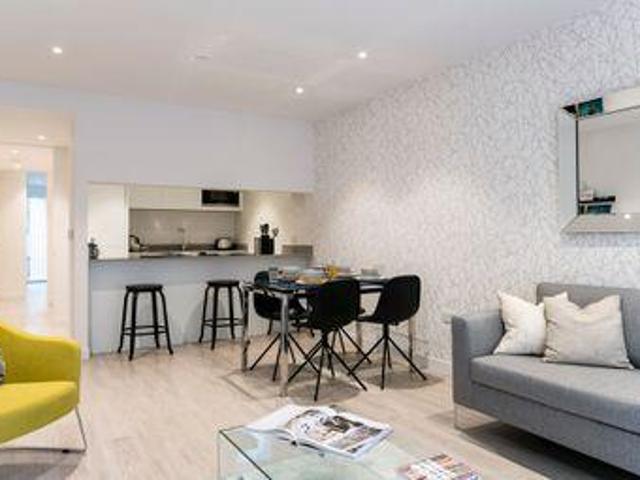 3 Bedrooms Town house for rent in Pressing Lane, Hayes UB3