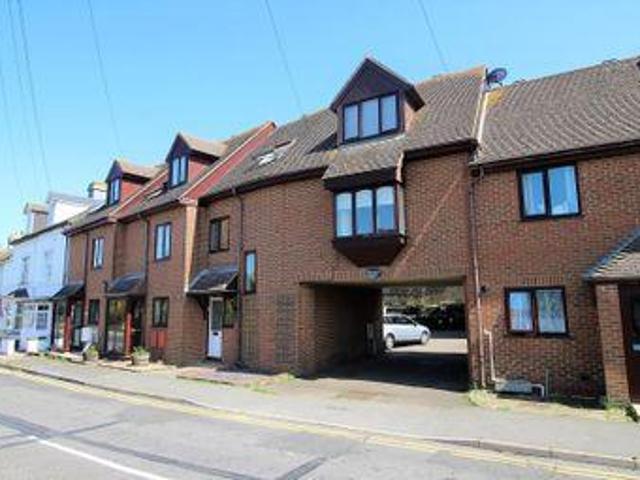 3 Bedrooms Town house for sale in Coast Road, Pevensey Bay BN24