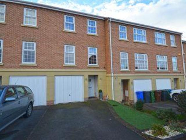 3 Bedrooms Town house for sale in Chestnut Grove, Hyde SK14