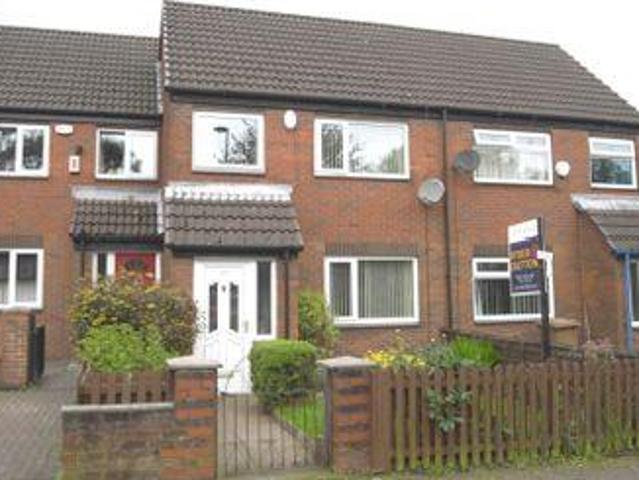 3 Bedrooms Town house for sale in Cleves Court, Heywood OL10