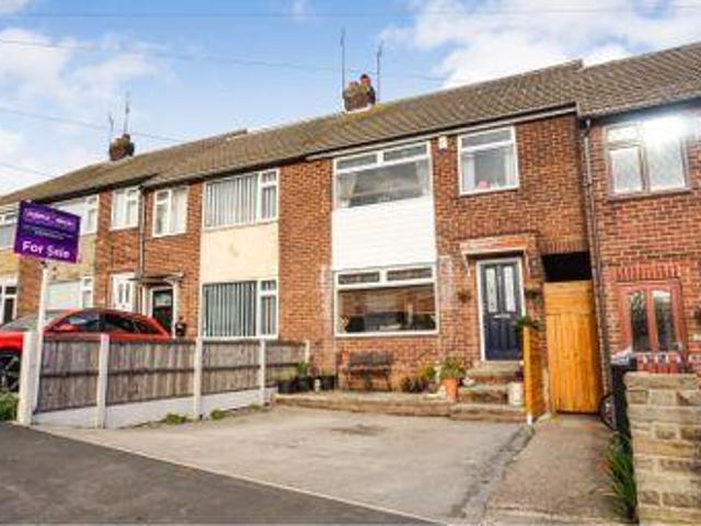 3 Bedrooms Town house for sale in Bantam Close, Leeds LS27