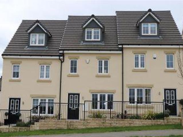 3 Bedrooms Town house for sale in Fairway, Woodlands Drive, Bradford BD10