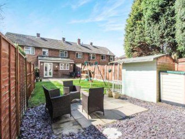 3 Bedrooms Town house for sale in Oak Drive, Alvaston, Derby DE24