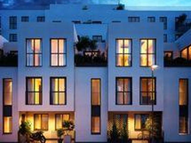 3 Bedrooms Town house for sale in Lyons Place, London NW8
