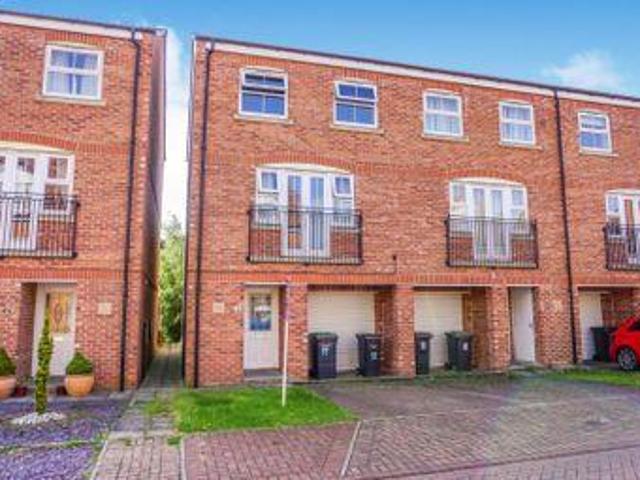 3 Bedrooms Town house for sale in Mercury Close, Lincoln LN6