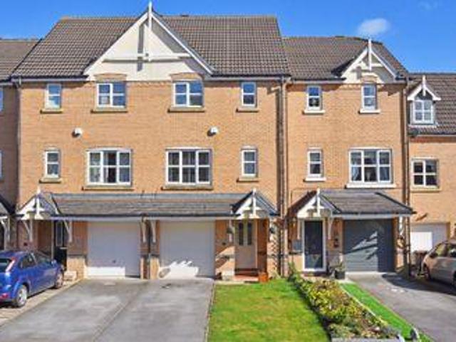 3 Bedrooms Town house for sale in Nightingale Drive, Harrogate HG1