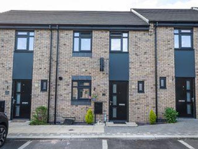 3 Bedrooms Town house for sale in Savoy Grove, Stoke On Trent ST1
