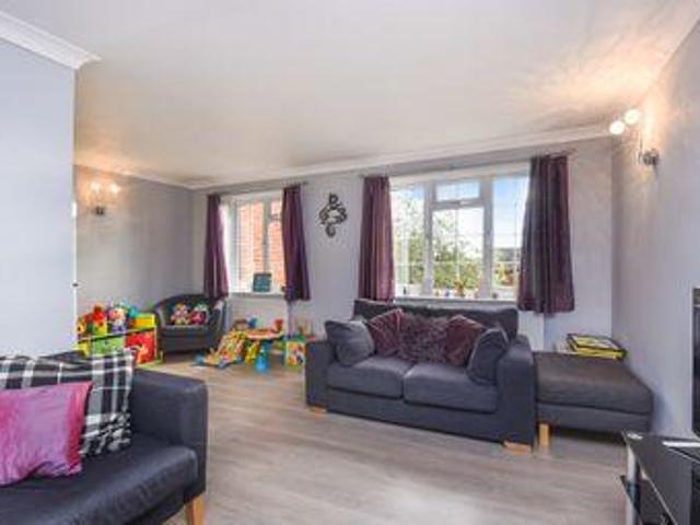 3 Bedrooms Town house for sale in Spindlewood Gardens, Croydon CR0