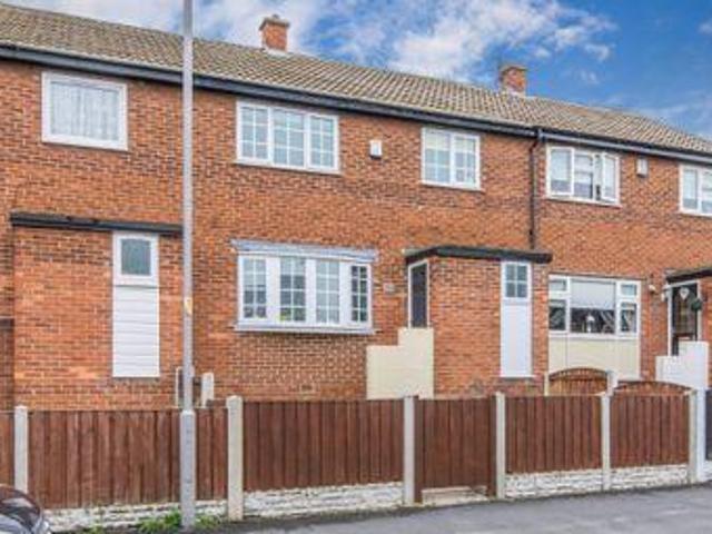 3 Bedrooms Town house for sale in Queen Elizabeth Drive, Normanton WF6