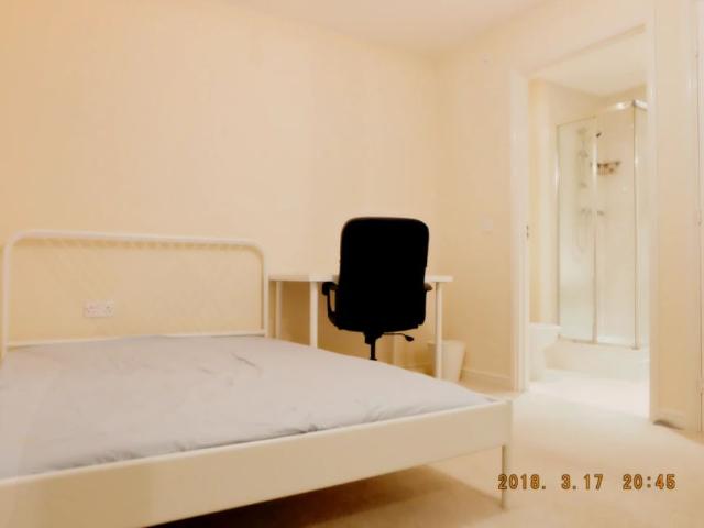 3 Bedrooms 3 bathrooms