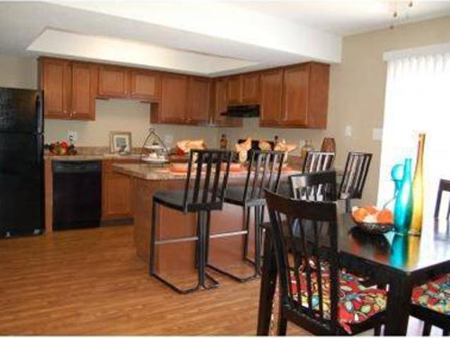 3 Beds Cheswick Village