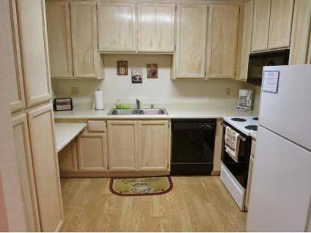 3 Beds American River Commons Apartments