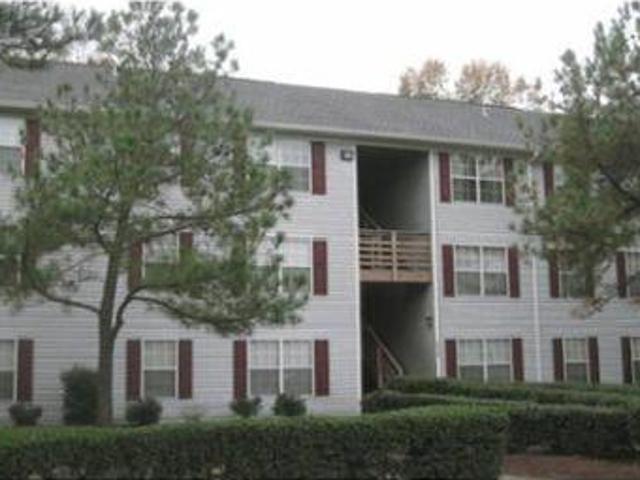 3 Beds Biltmore Commons