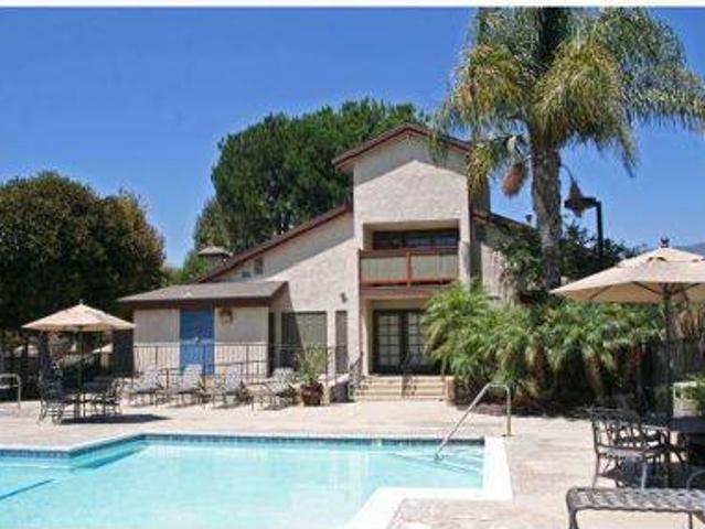 3 Beds Brighton Park