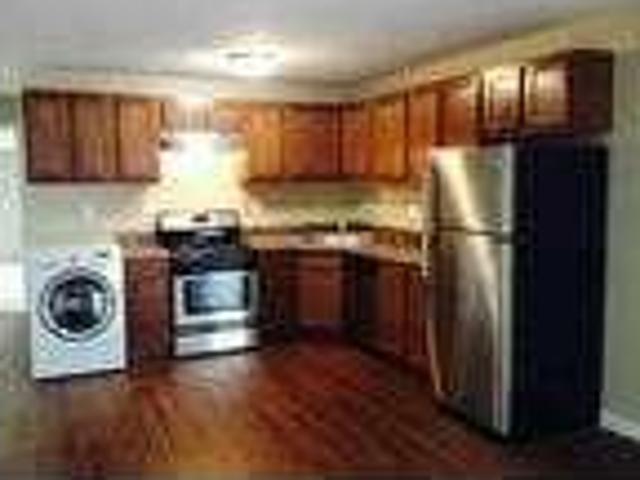 3 Beds Erie Shore Landing