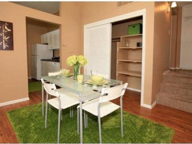 3 Beds River Gardens