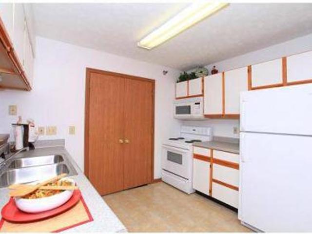 3 Beds River Walk