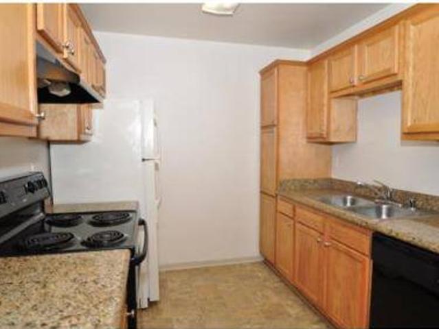 3 Beds Valley View