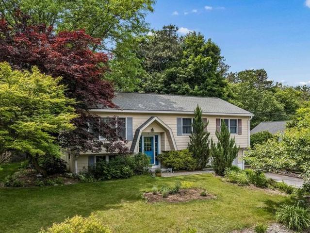3 Beech St, Merrimack, NH 03054