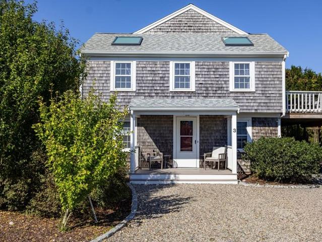 3 Bemis Rd, Sandwich, MA 02537