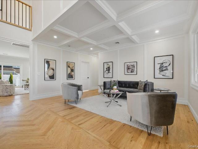 3 Bentley Road