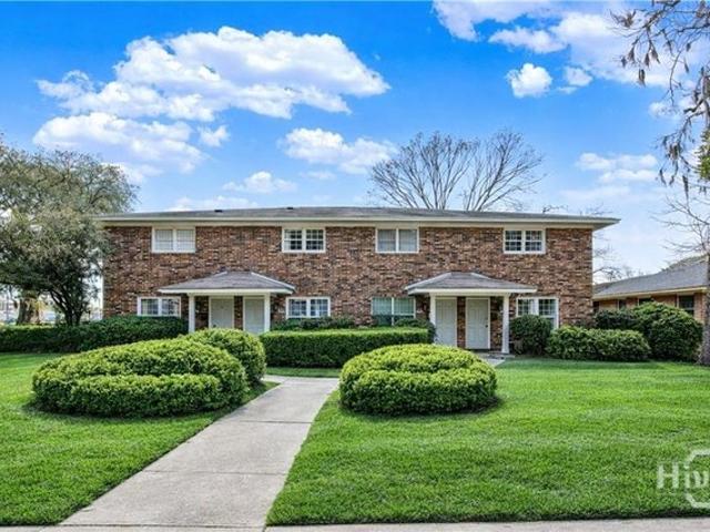 3 Berkley Pl, Savannah, GA 31405