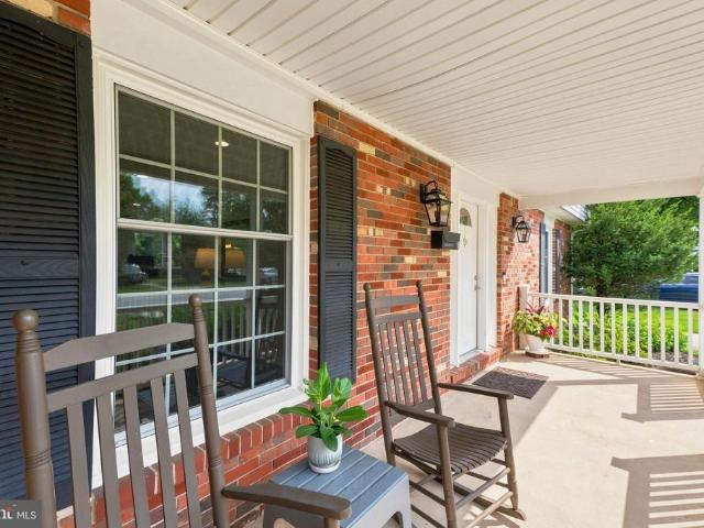 3 Bertwell Court