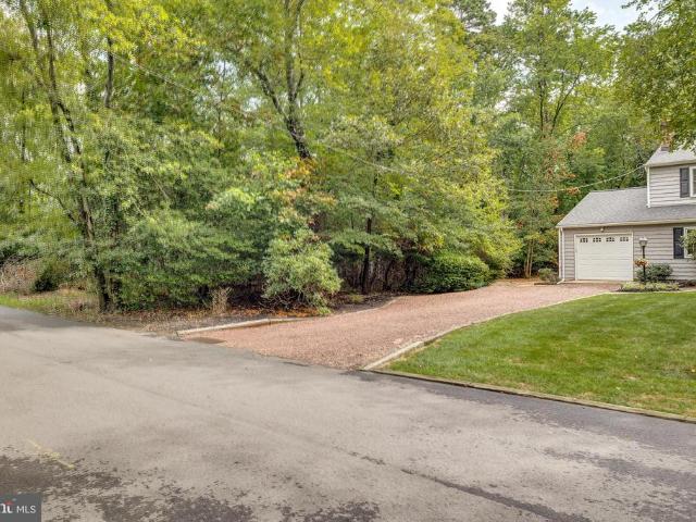 3 Black Oak Trail